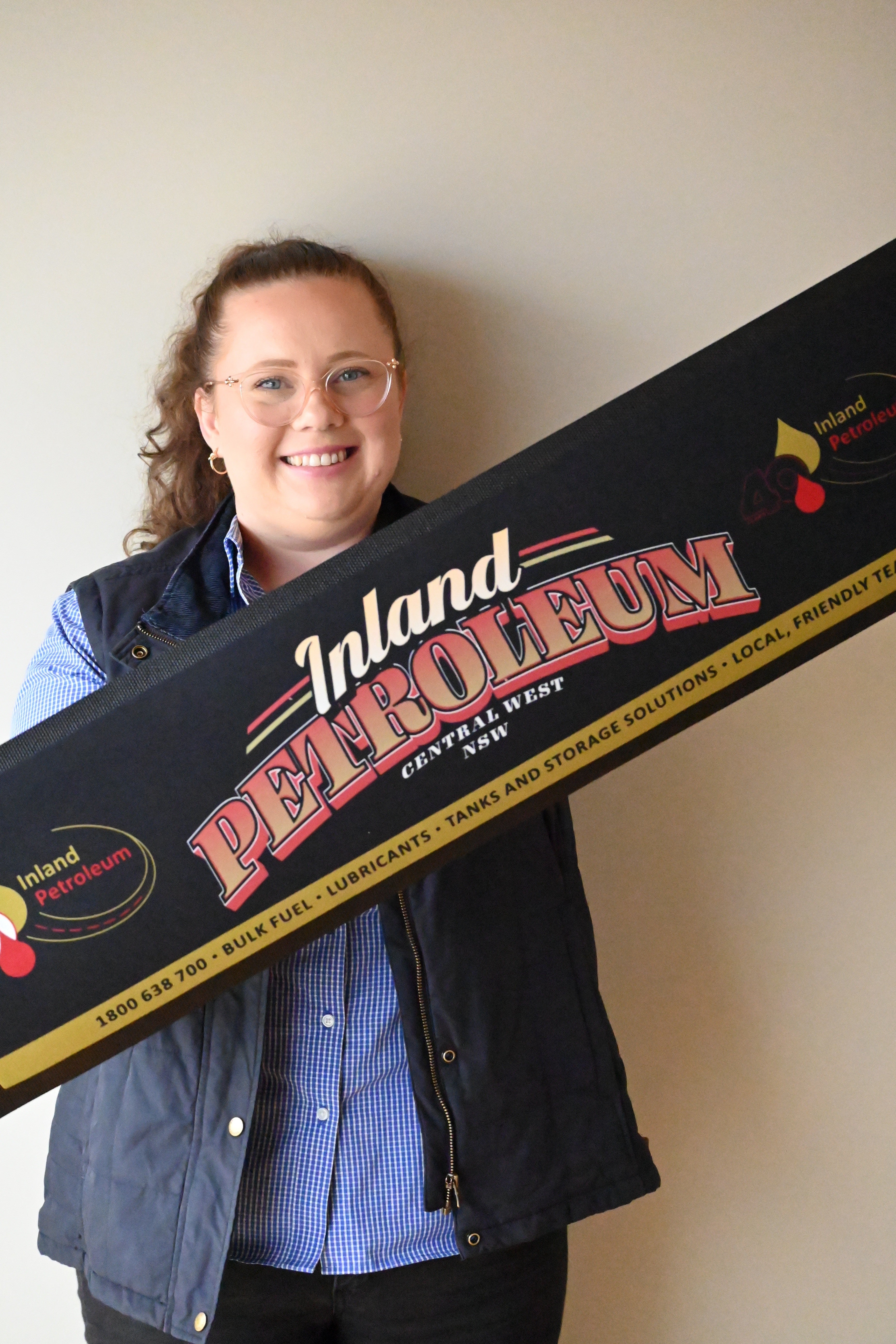 Bar Runner – Inland Petroleum